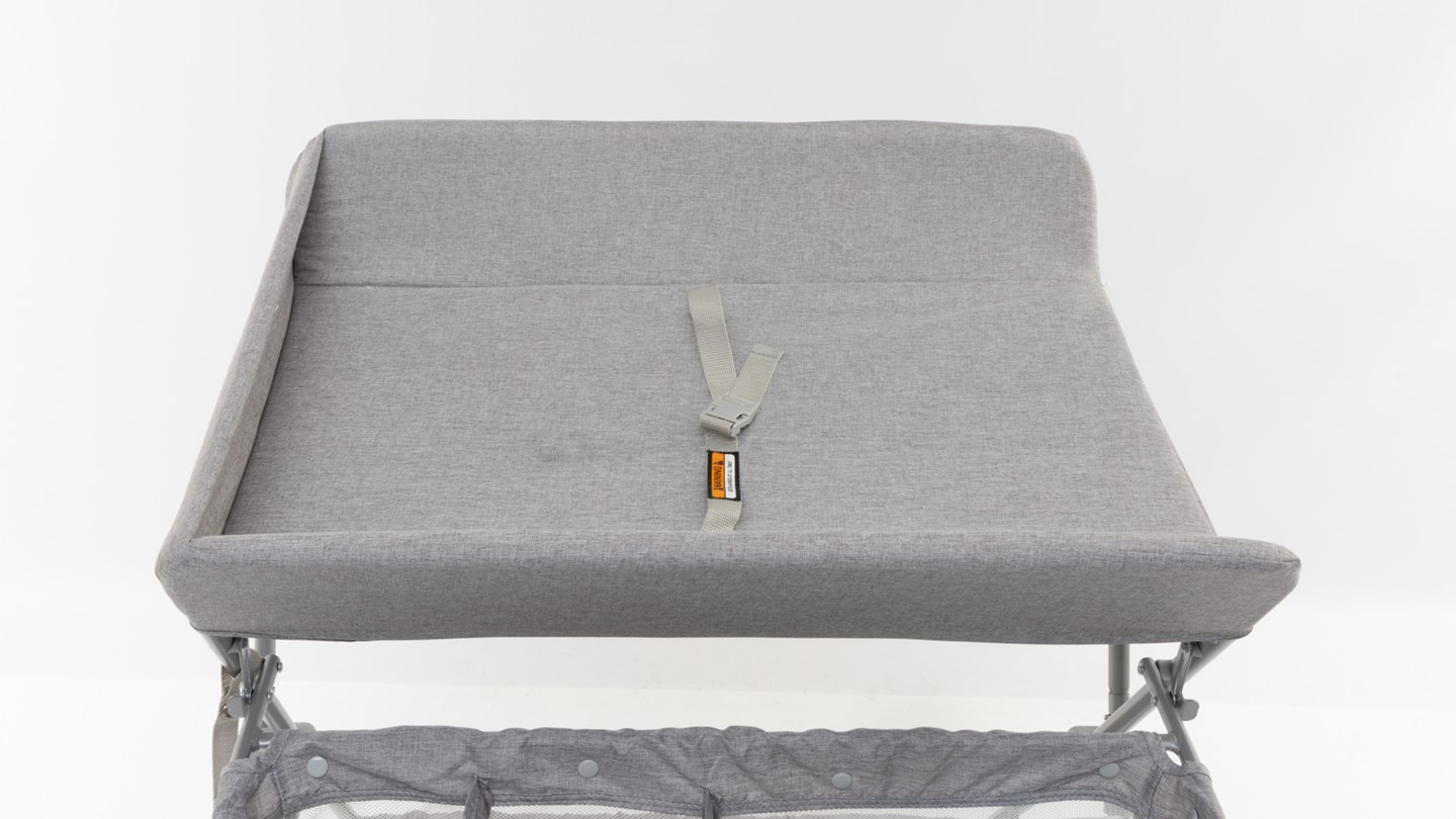 4Baby Folding Change Table EA12398 Review | Change table | CHOICE