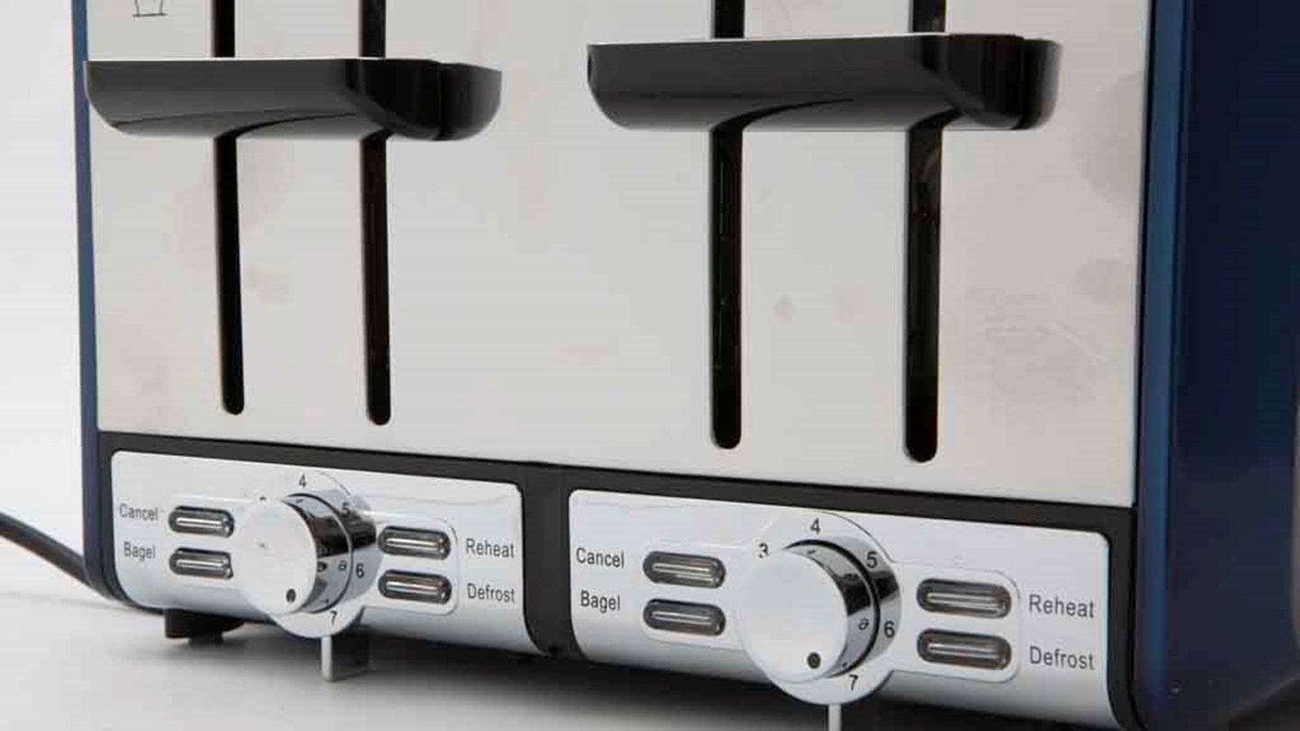 Kmart Homemaker 4-slice KST012AF Review | Toaster | CHOICE