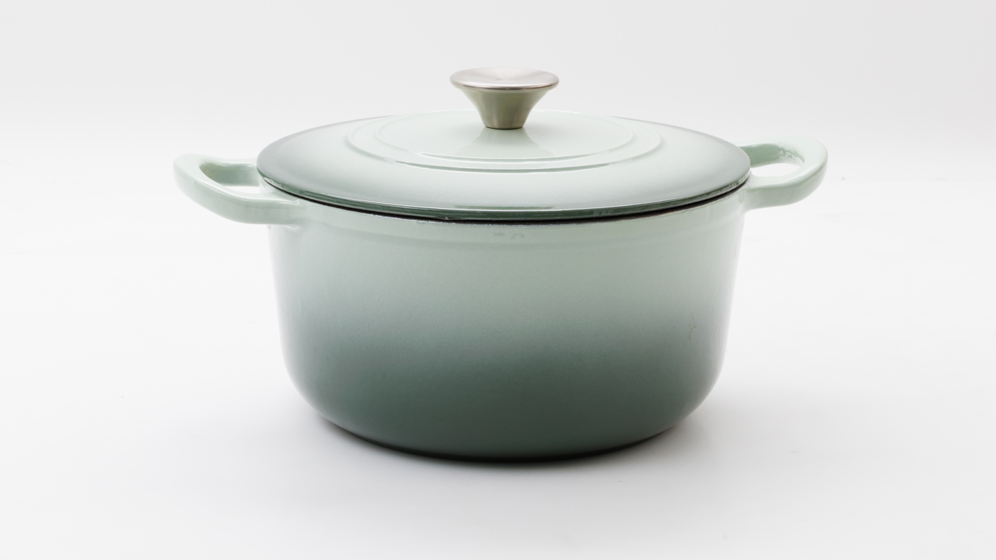 Aldi Crofton Cast Iron Dutch Oven 4L Review | Casserole dish and Dutch ...