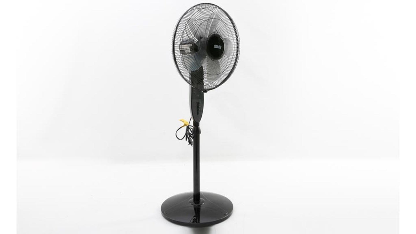 Arlec 40cm Black Pedestal Fan with Remote Control APF407BR Review ...