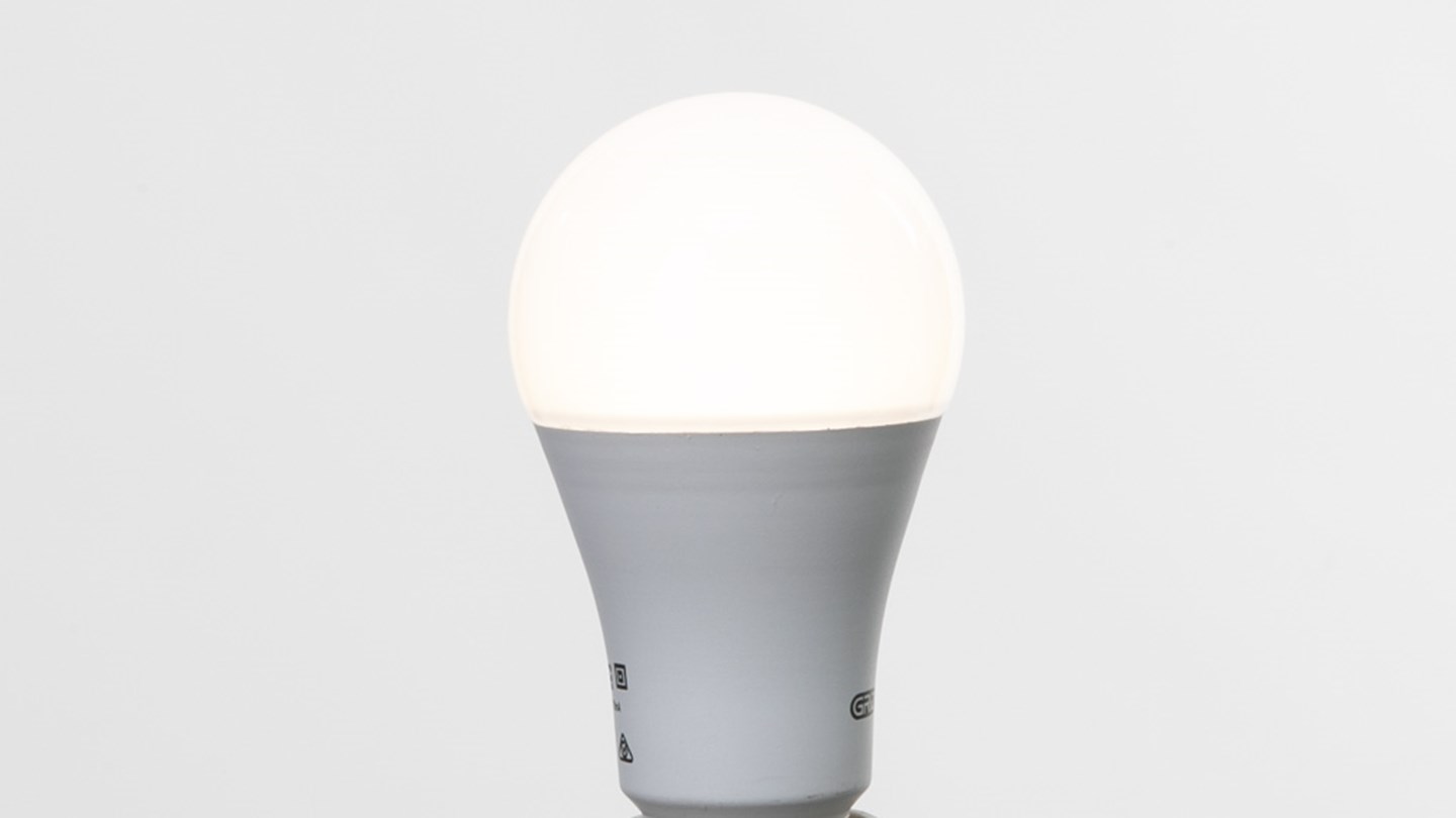 Arlec Grid Connect Smart Home Smart LED Globe R80 Review | Smart lights ...