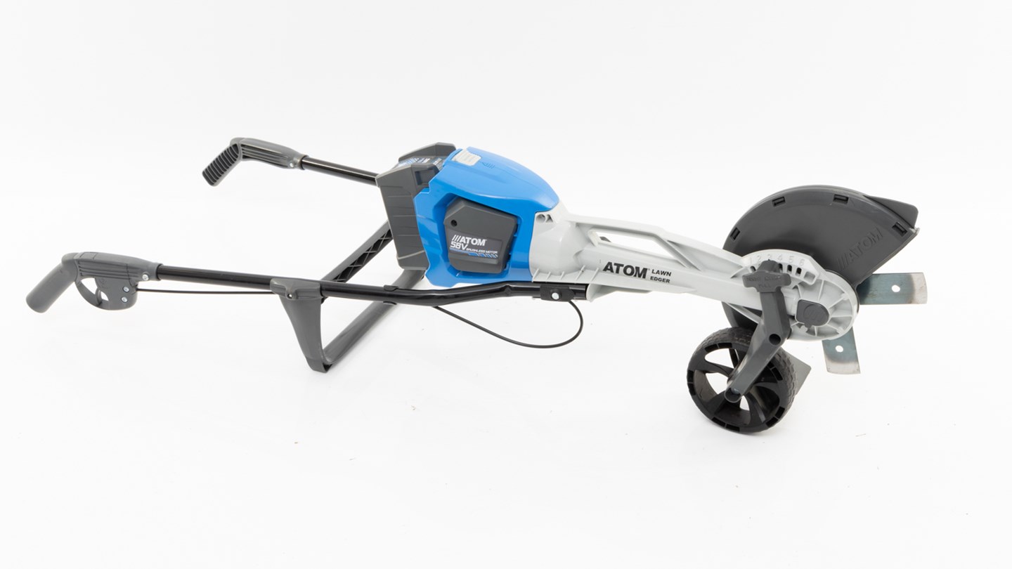 Atom 315 Battery Edger Kit Review | Lawn edger | CHOICE