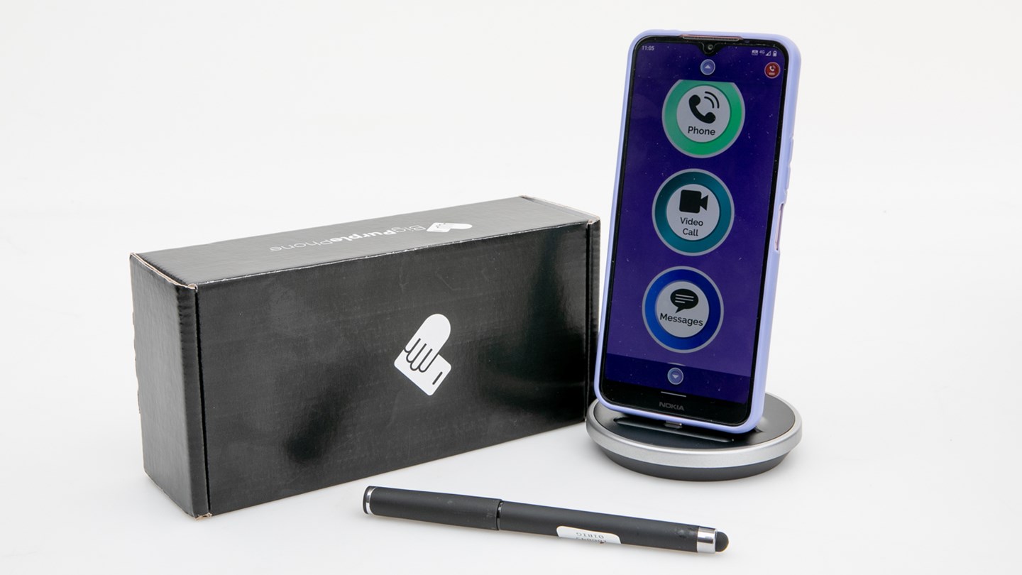 Big Purple Phone Family and Friends with Tabletop Fast Charger Review ...