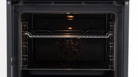 Bosch HBA172BB0A/72 Series 4 Built-In Oven Black Review | Wall oven ...