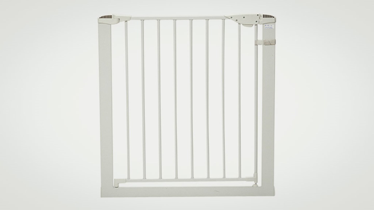 Love n Care Advanced Auto-Close Gate GACLA Review | Safety gate | CHOICE