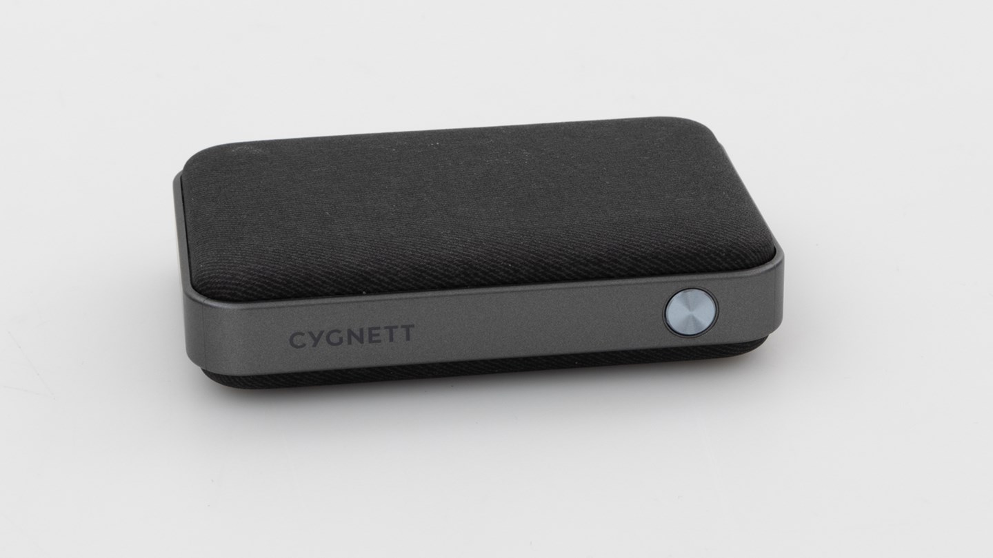 Cygnett ChargeUp Reserve 2nd Generation 10,000mAh Power Bank Review | Mobile power bank | CHOICE