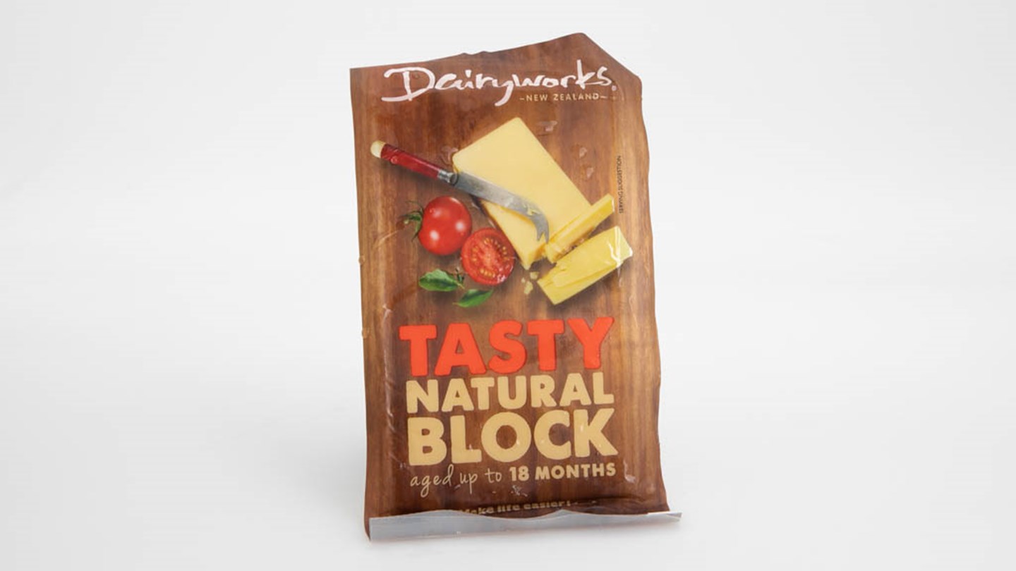 Dairyworks Extra Sharp Cheddar Natural Block Review | Cheddar cheese ...