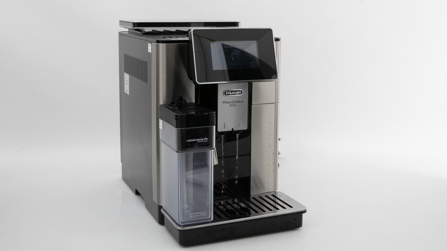 DeLonghi Primadonna Soul with Latte Crema System ECAM610.75.MB Review ...