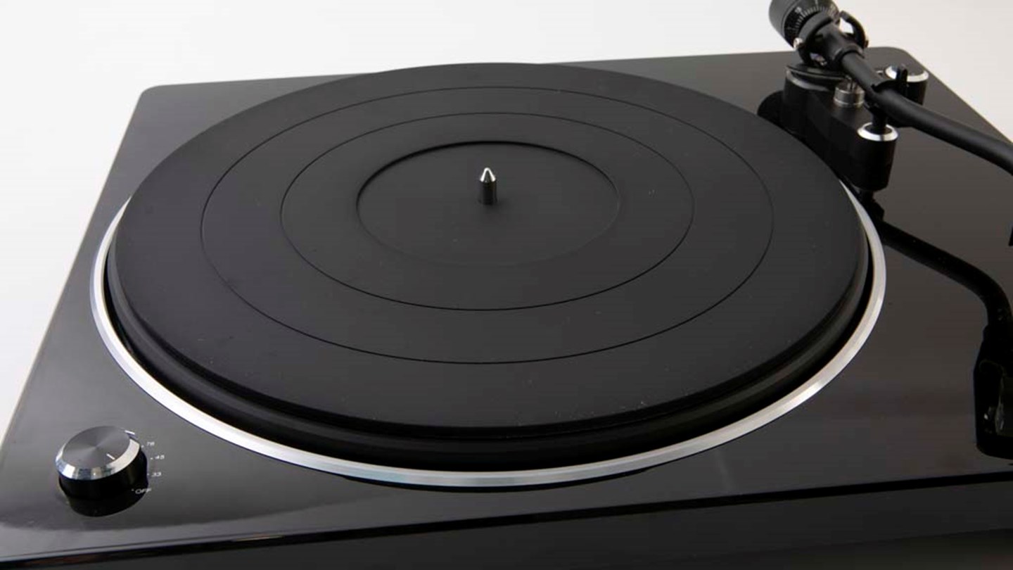 Denon DP-400 Review | Turntable and record player | CHOICE
