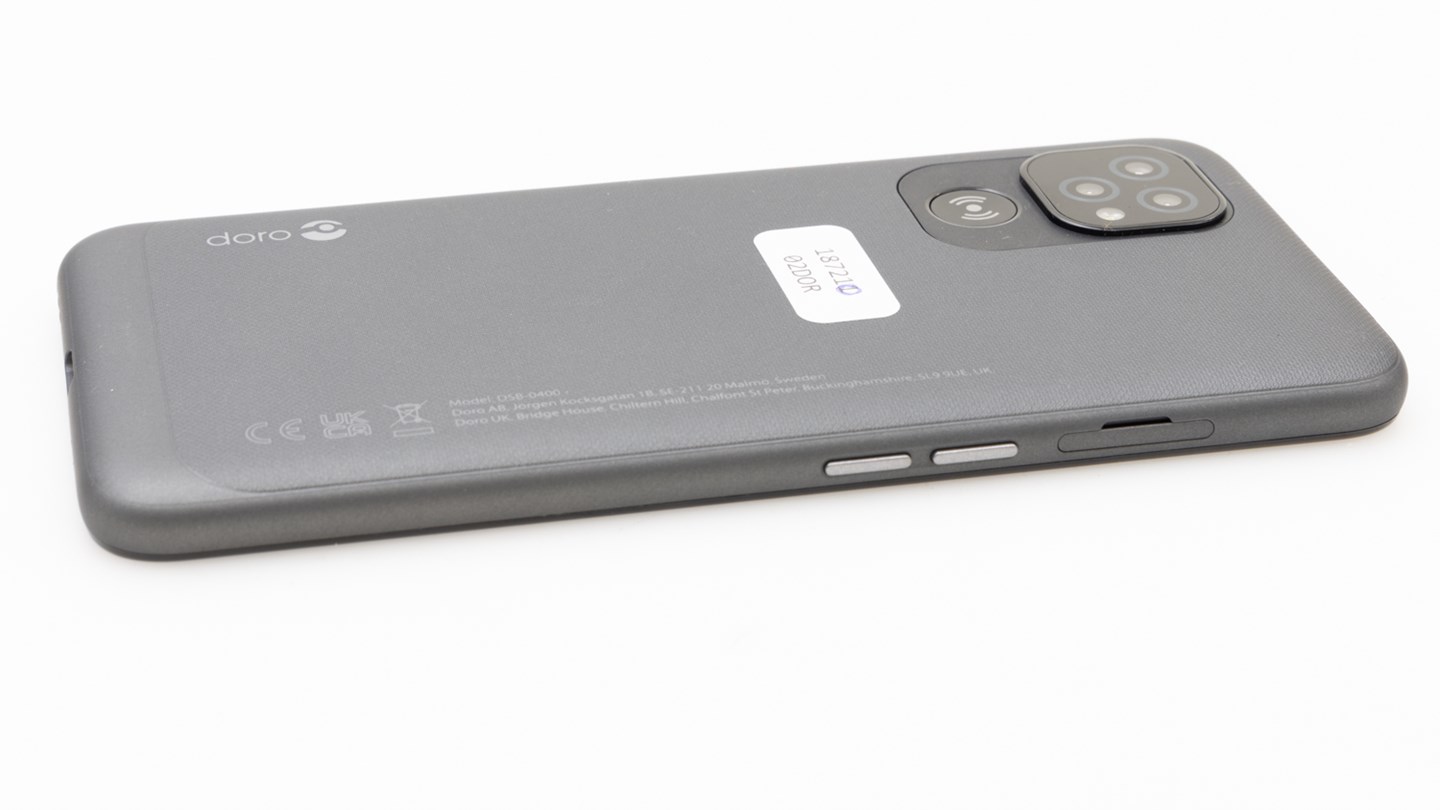 Doro 8100 Review | Mobile phones for seniors | CHOICE