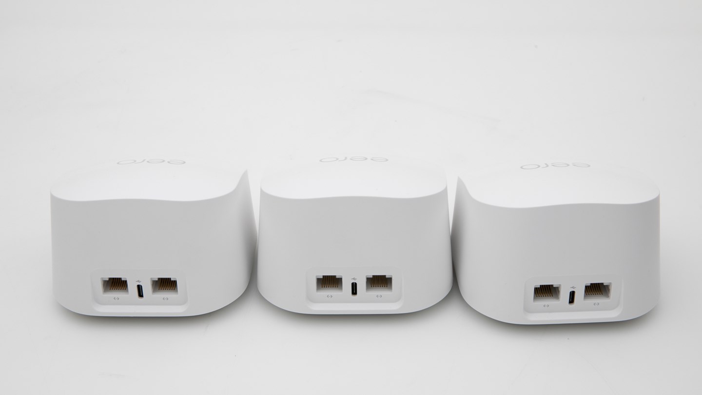 Eero 6 plus Dual-Band Mesh Wi-Fi System Review | Wireless mesh network ...