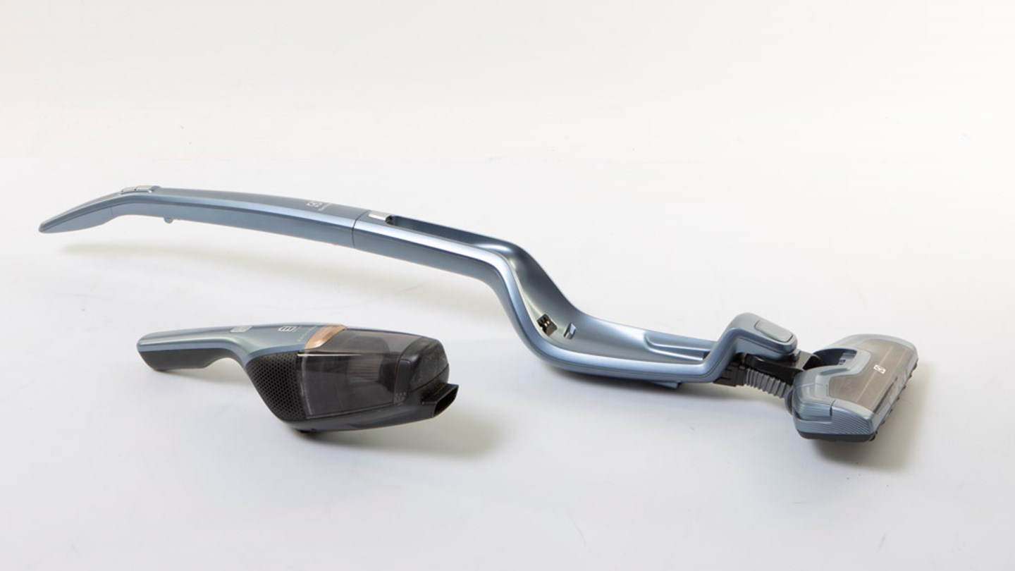 Electrolux Ergorapido Allergy ZB3311 Review | Stick and cordless vacuum ...