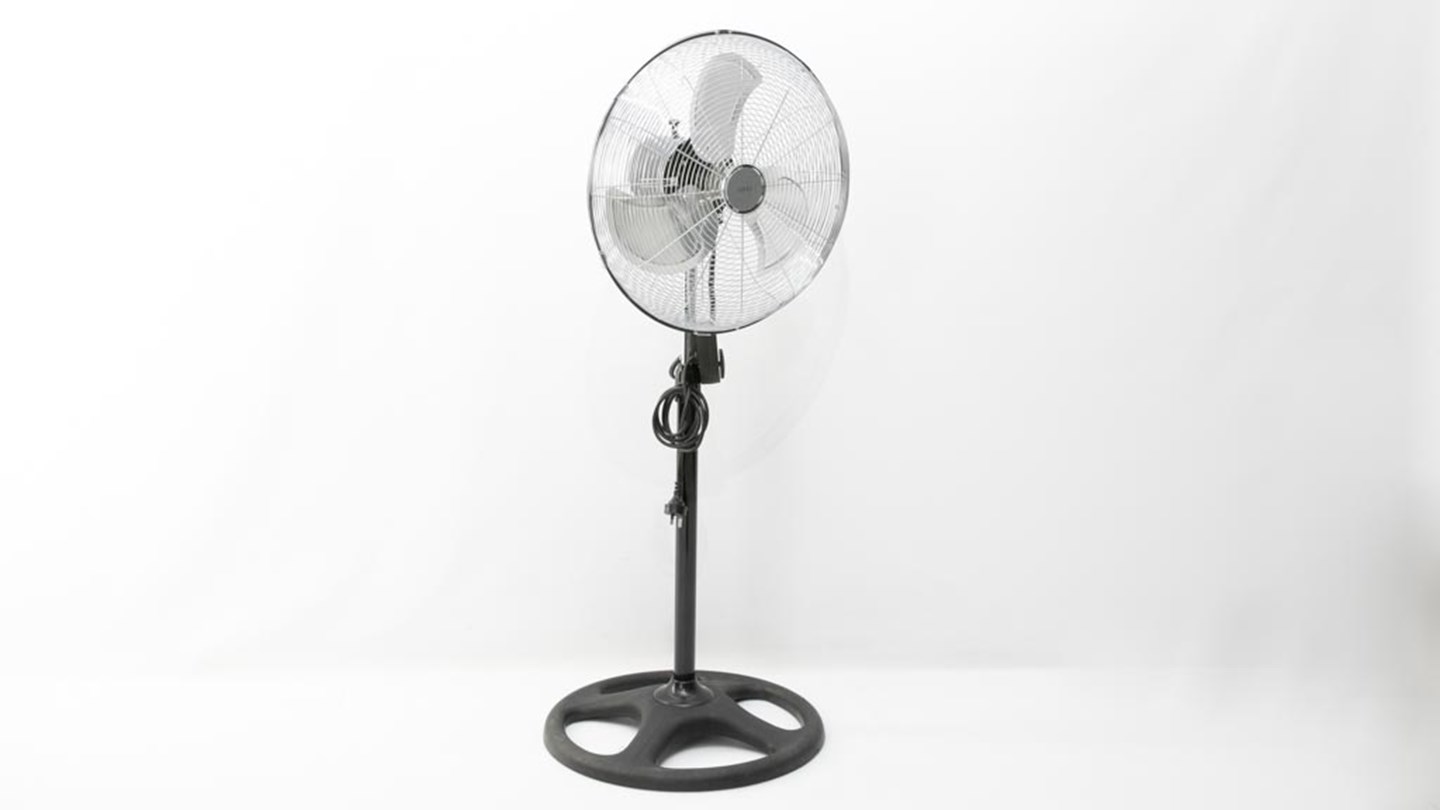 Fenici 45cm High Velocity Pedestal Fan (Chrome Finish) FFSW45C2G Review ...