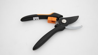 Fiskars P321 Solid 1057162 review - CHOICE