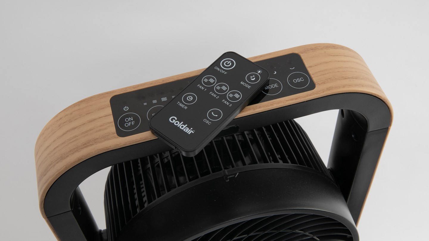 Goldair Triple Head Multi Fan GCMT300 Review | Pedestal and tower fan ...