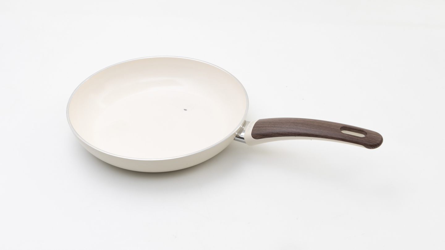 Greenpan Wood-Be Frying Pan Cream White 24cm Review | Frypan | CHOICE