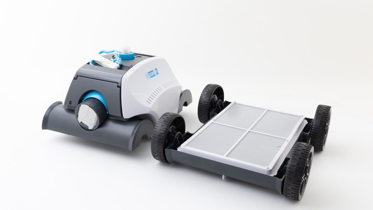 Hy-Clor i2 Cordless Robot Pool Cleaner Review | Pool cleaner | CHOICE
