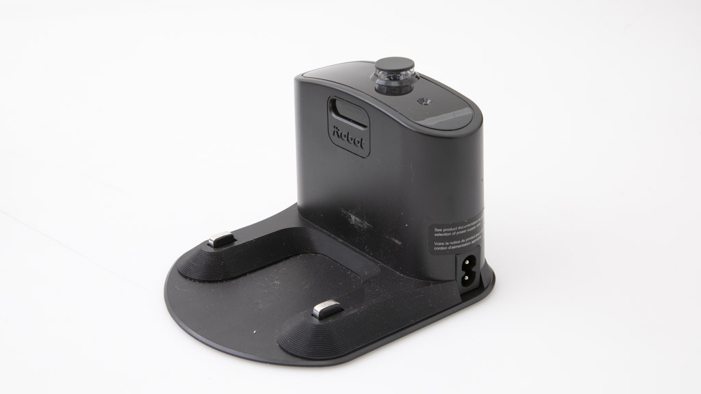 iRobot Roomba 670 Review | Best robot vacuums | CHOICE