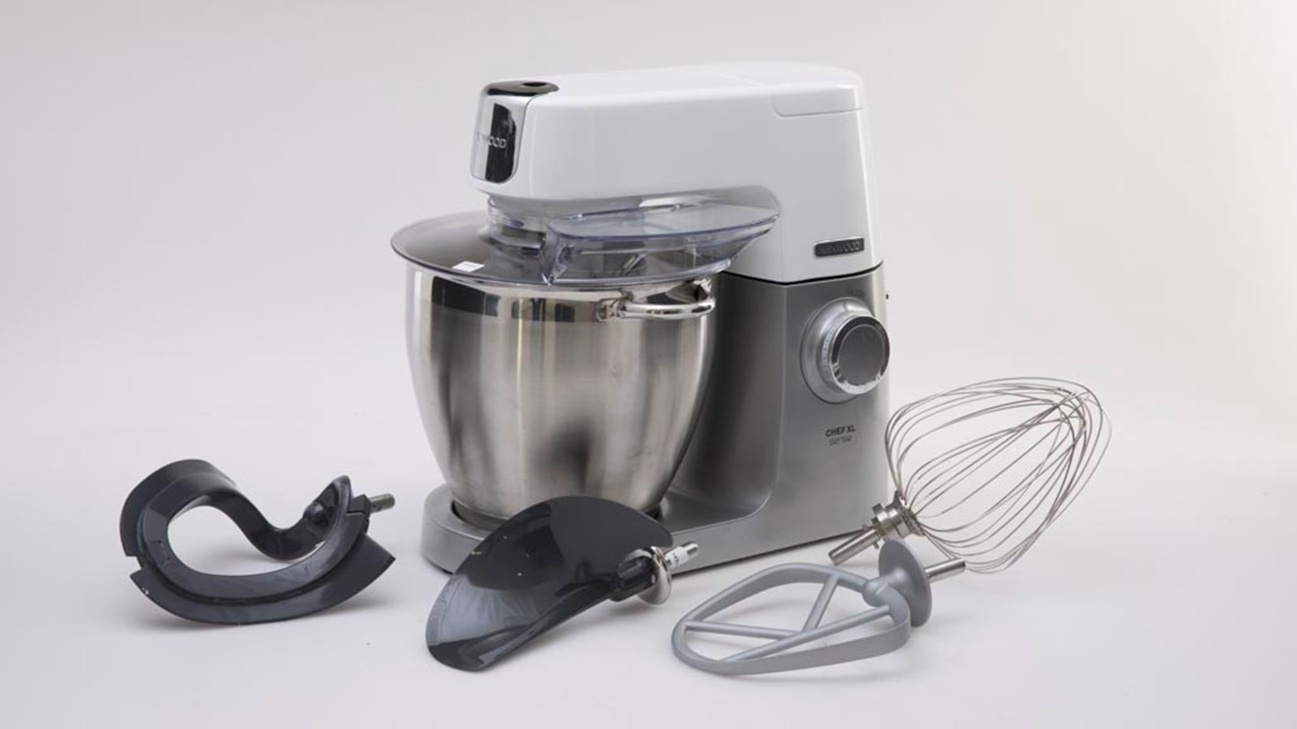 Kenwood Chef XL Sense KVL6100T Review | Best kitchen stand mixers | CHOICE