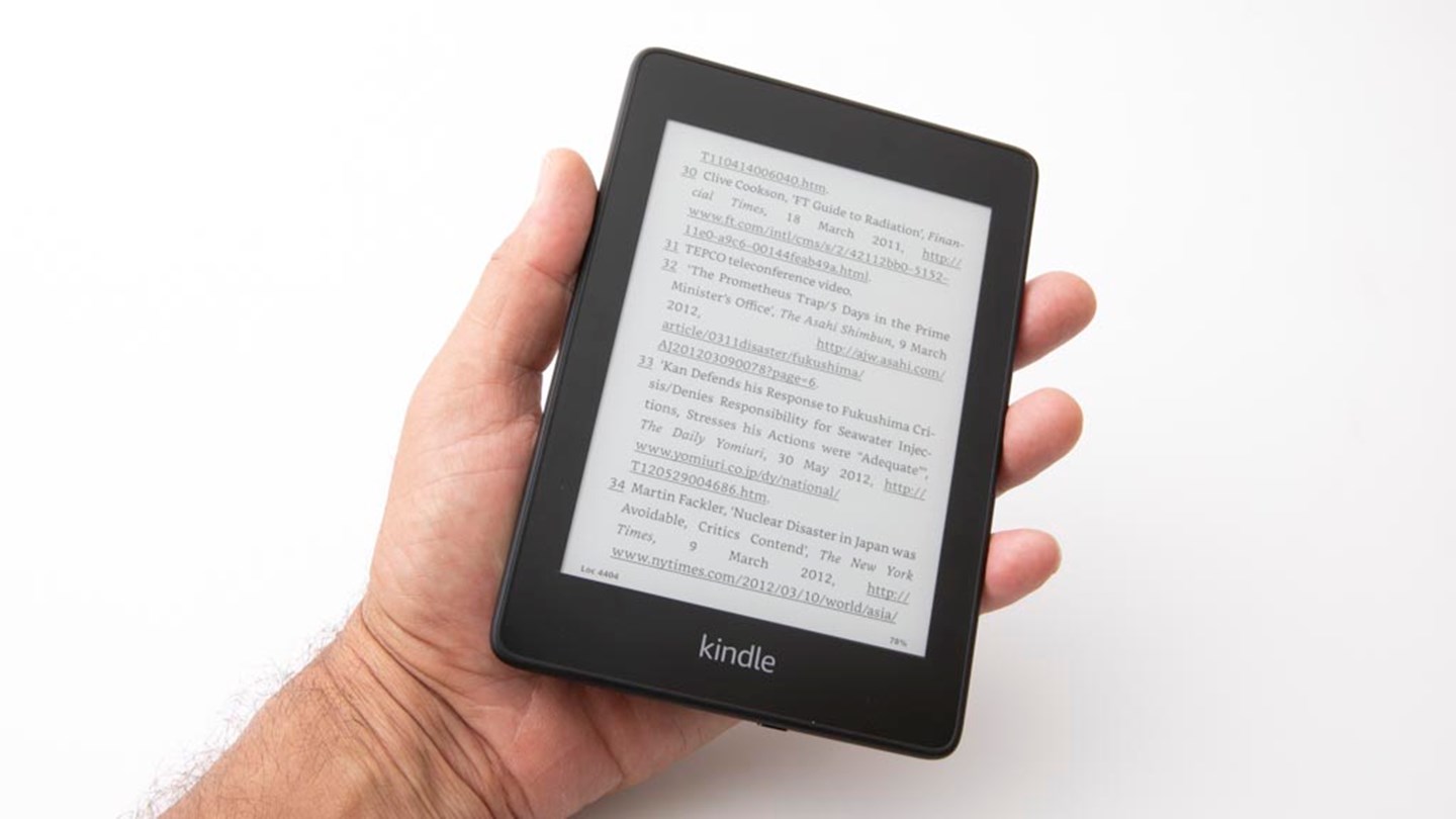 Kindle Paperwhite waterproof Review | E-reader | CHOICE
