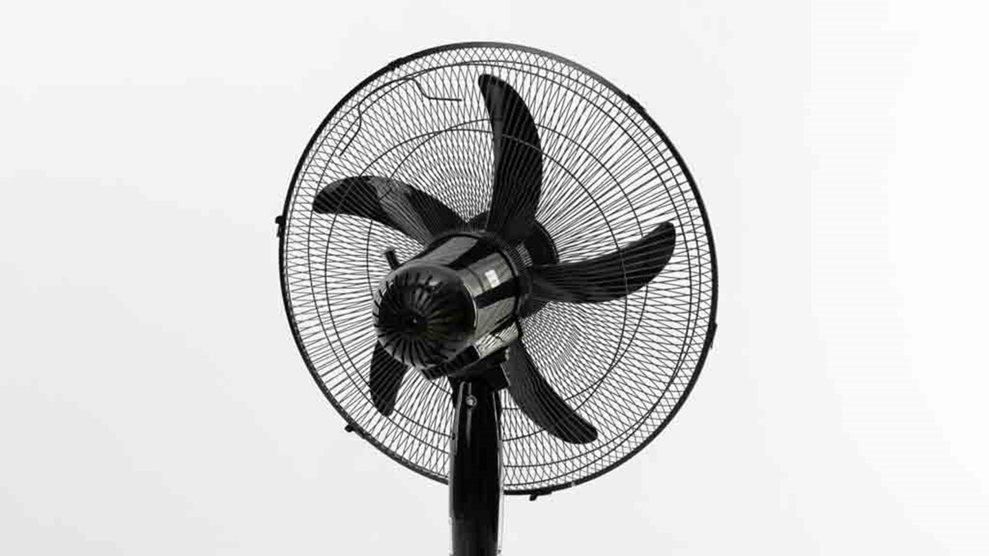 Kmart Anko 50cm black pedestal fan HEG45R Review | Pedestal and tower ...