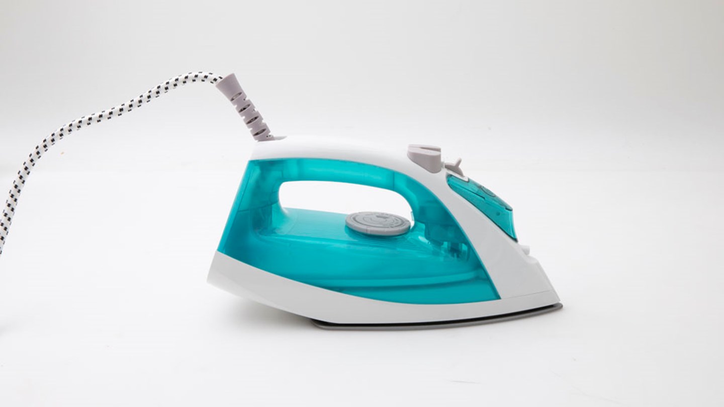 Kmart Anko Steam Iron ETA-66A6 Review | Steam iron | CHOICE