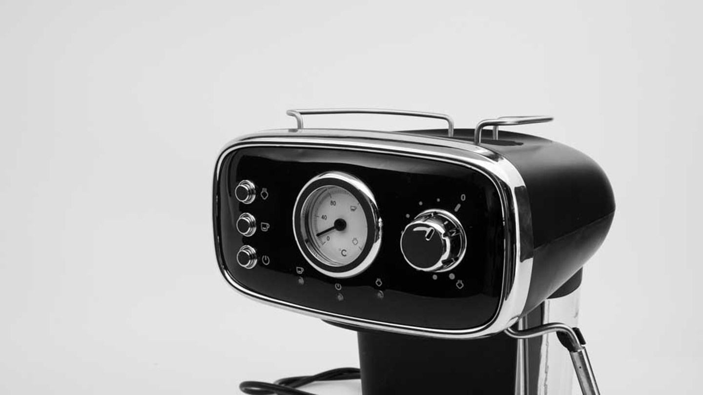 Kogan Espresso Coffee Machine KAESSPCOFFA Review | Home espresso coffee ...