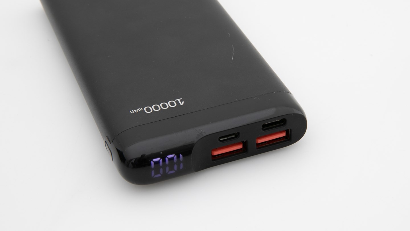 Laser CHARGECORE Review | Mobile power bank | CHOICE