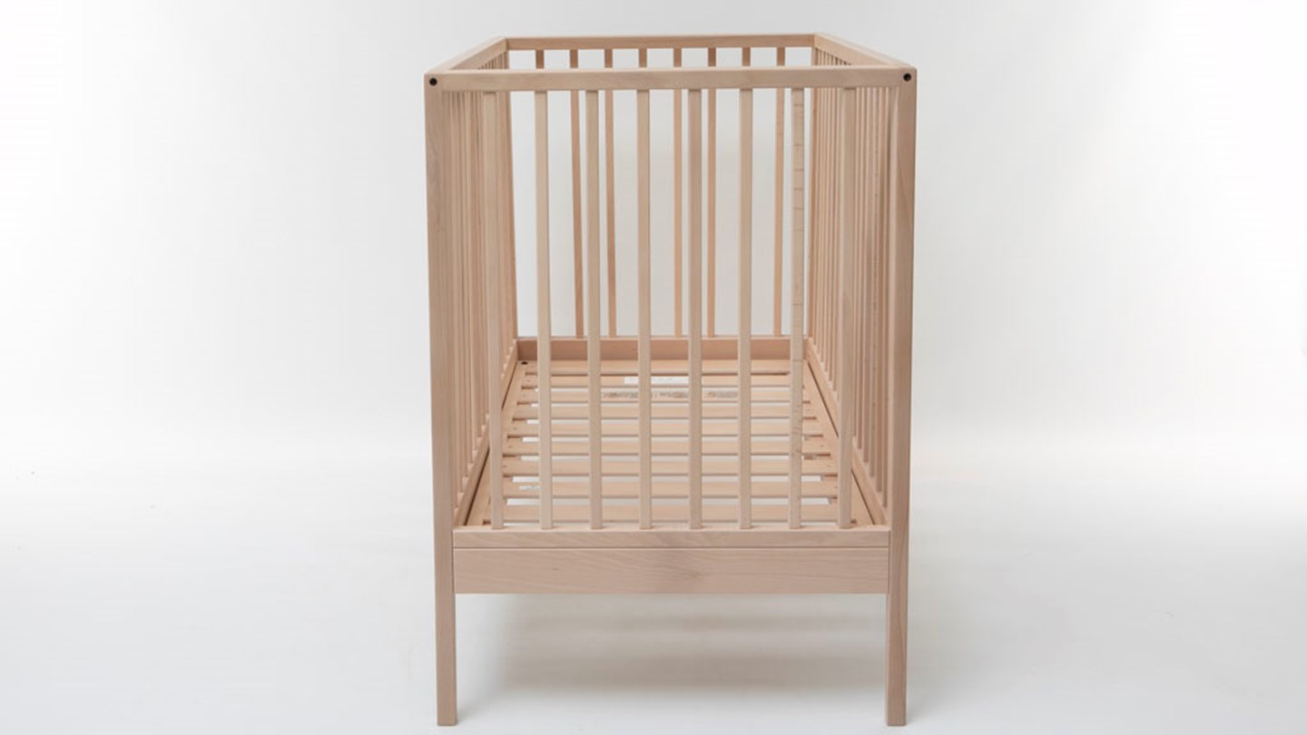 Leander Linea Baby Cot Review | Cot | CHOICE