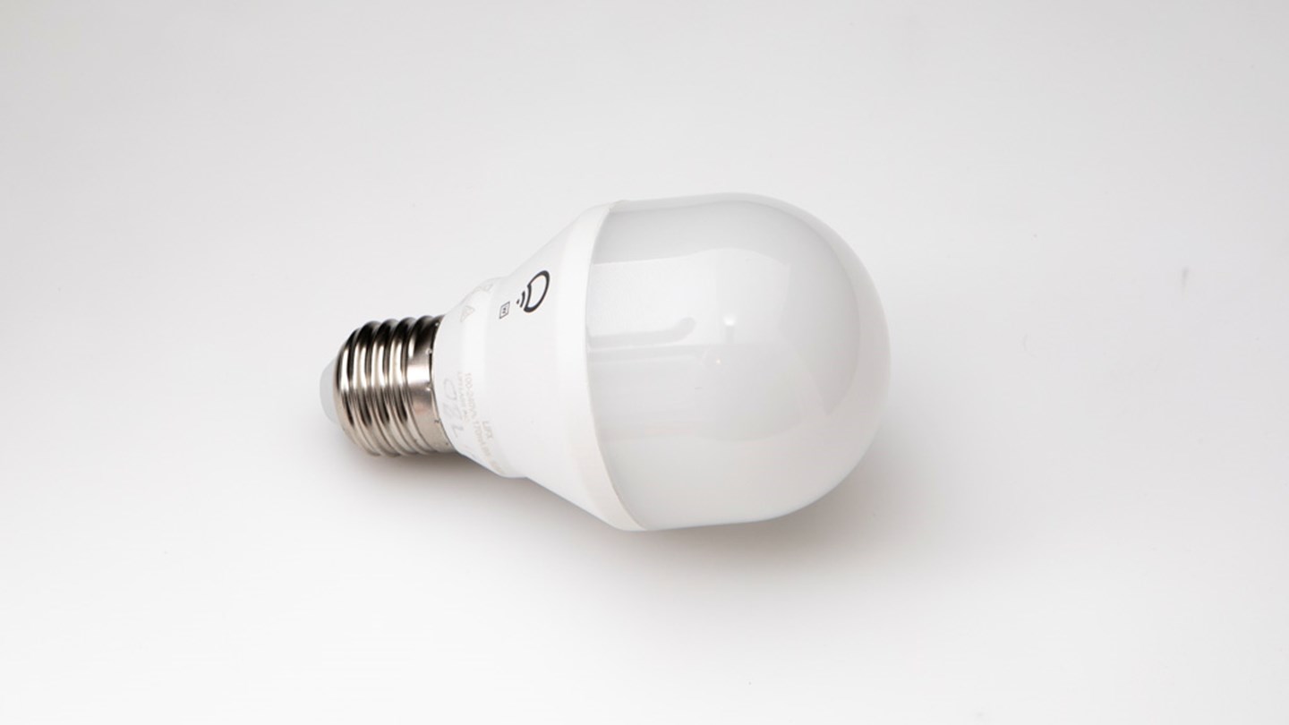 LIFX Mini White Review | Smart lights | CHOICE