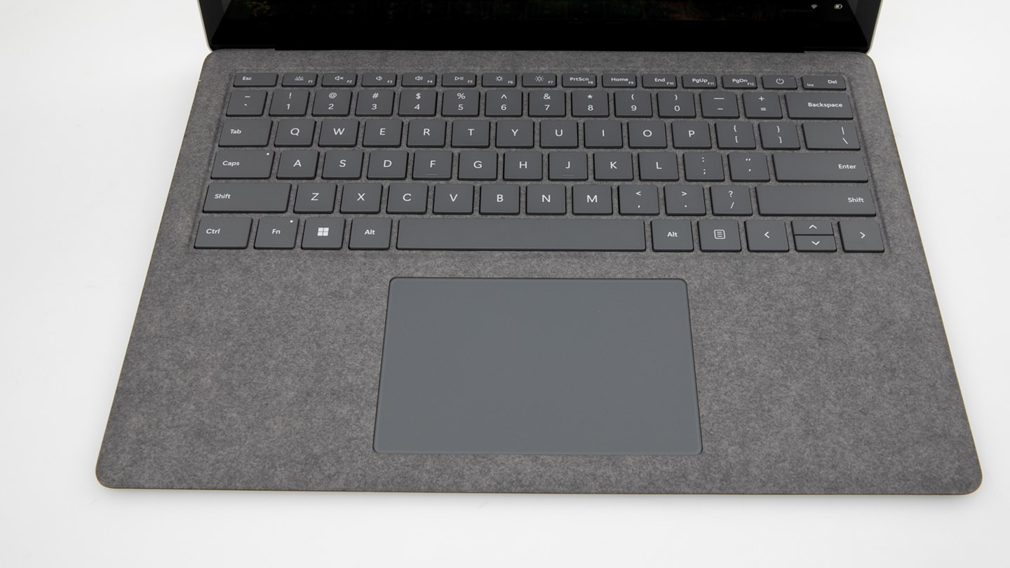 Microsoft Surface Laptop 5 13.5 inch (Model 1950) Review | Laptop and ...
