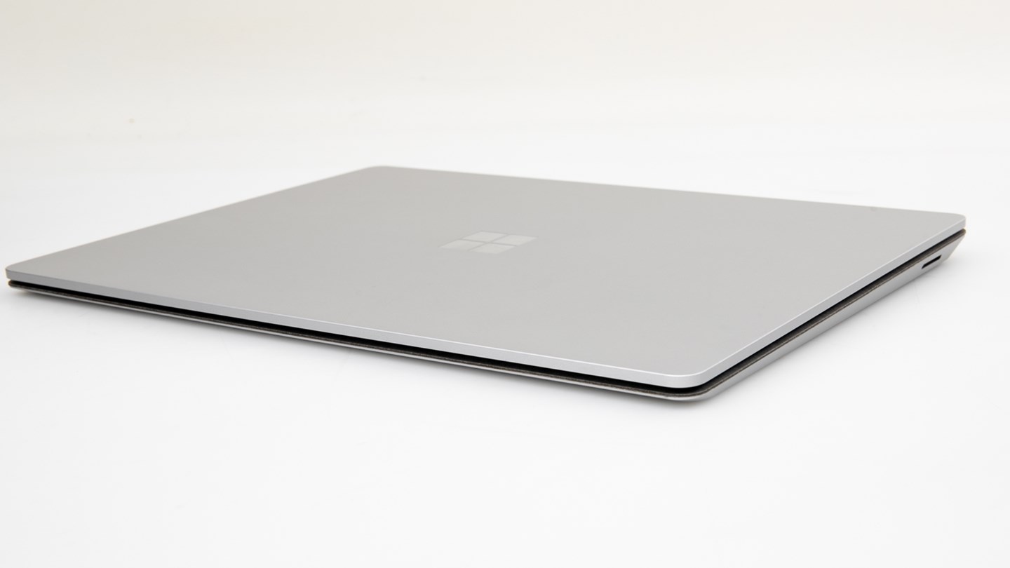 Microsoft Surface Laptop 5 13.5 inch (Model 1950) Review | Laptop and ...