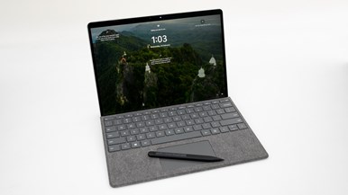 Microsoft Surface Pro 9 (Model 2038) with Signature Keyboard and Slim ...