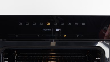 Miele H 7260 BP PureLine CleanSteel Pyrolytic Oven review - CHOICE