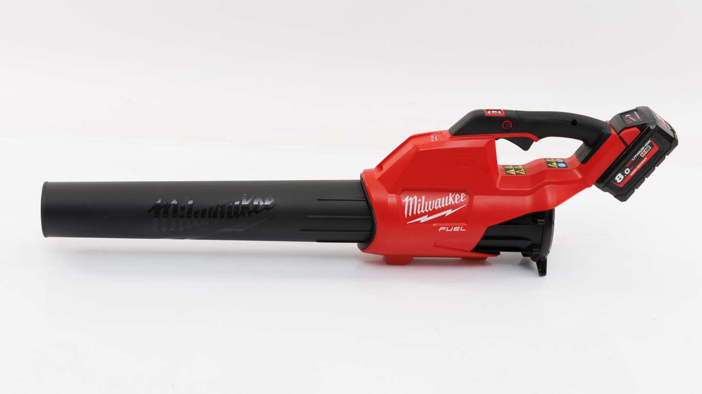 Milwaukee M18 Fuel Blower Kit M18FBL802 Review | Leaf blower and blower ...