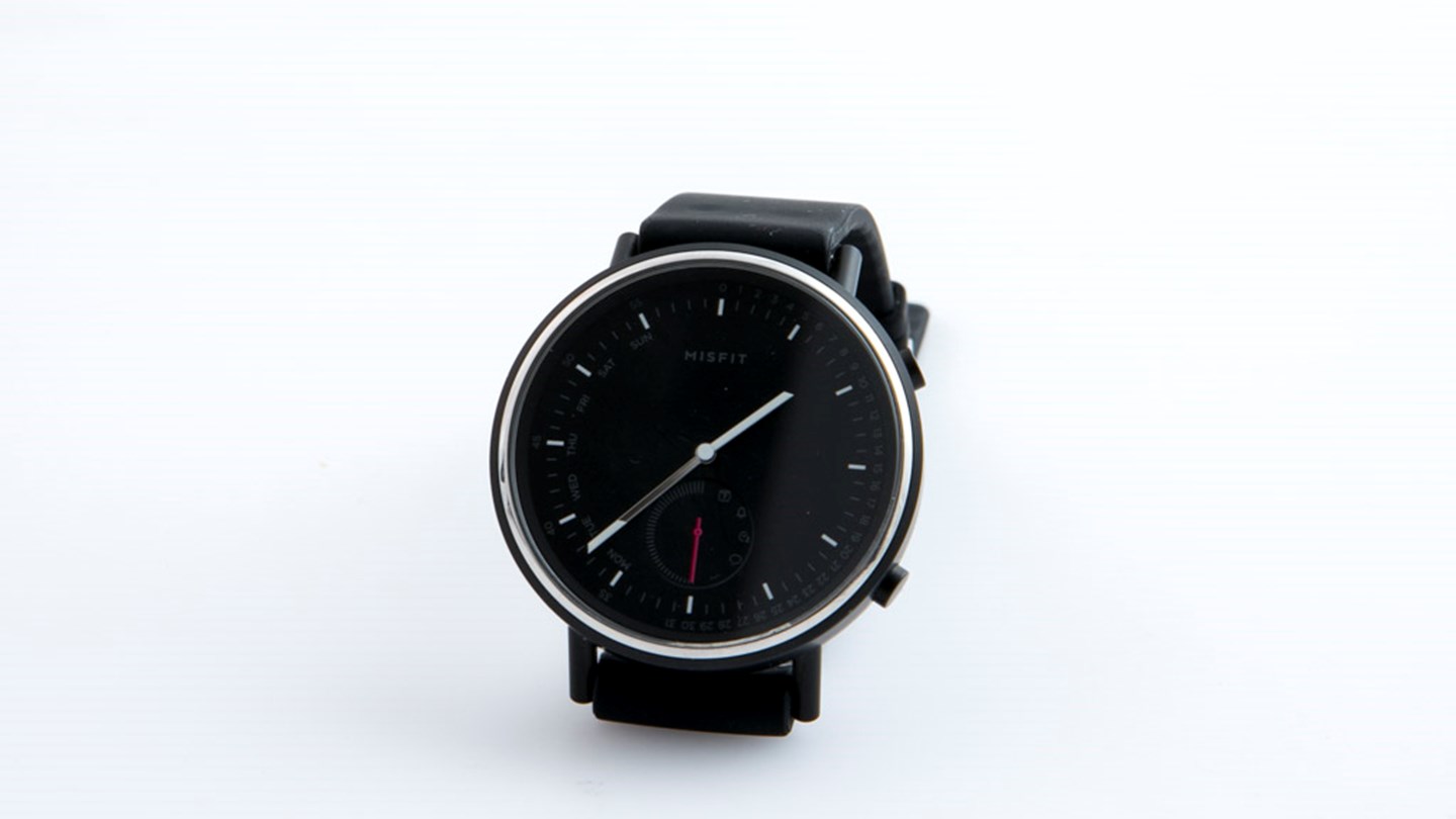 Misfit Command Review | Fitness tracker and smartwatch | CHOICE