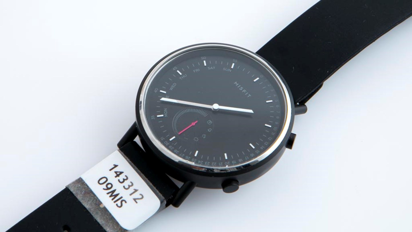 Misfit Command Review | Fitness tracker and smartwatch | CHOICE