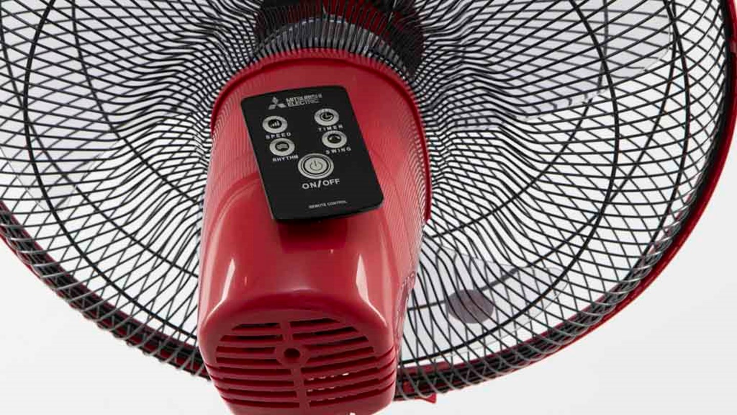 Mitsubishi Electric Pedestal Fan 16" (40 cm) LV16S-RU-P Review ...