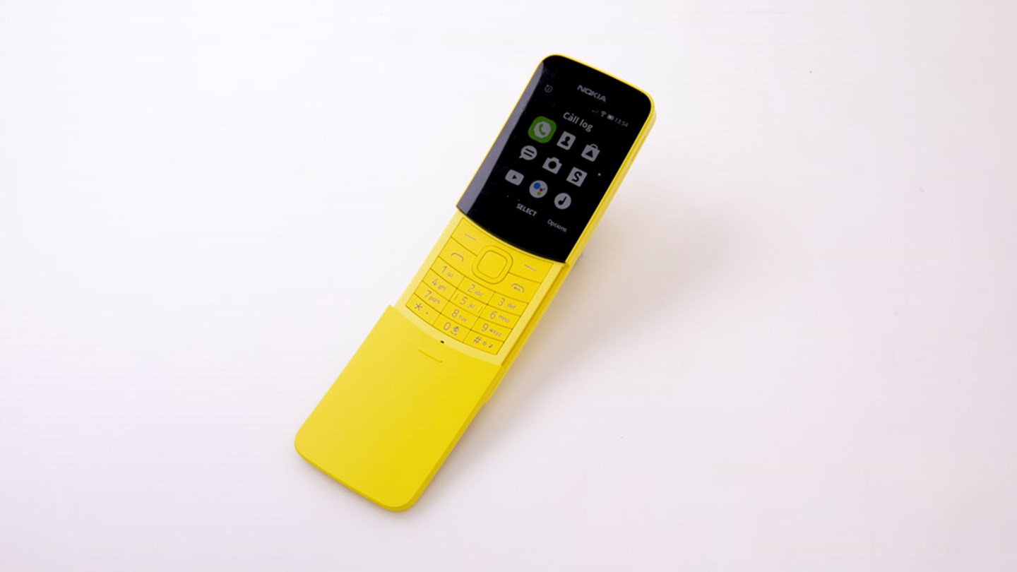 Nokia 8110 4G Review | Mobile phones for seniors | CHOICE