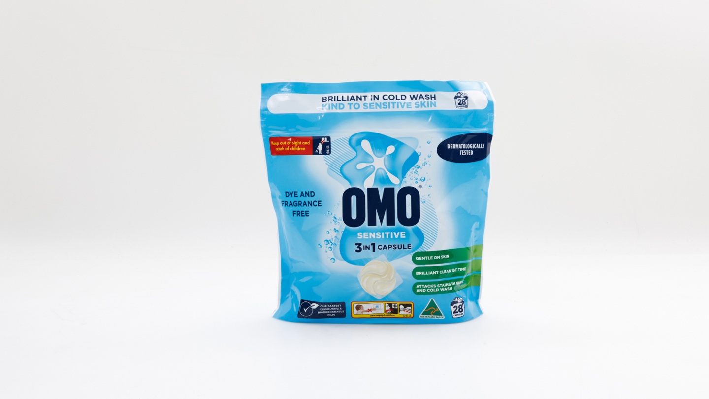 Omo 3 in 1 Capsules Sensitive Front Loader Review | Laundry detergent ...