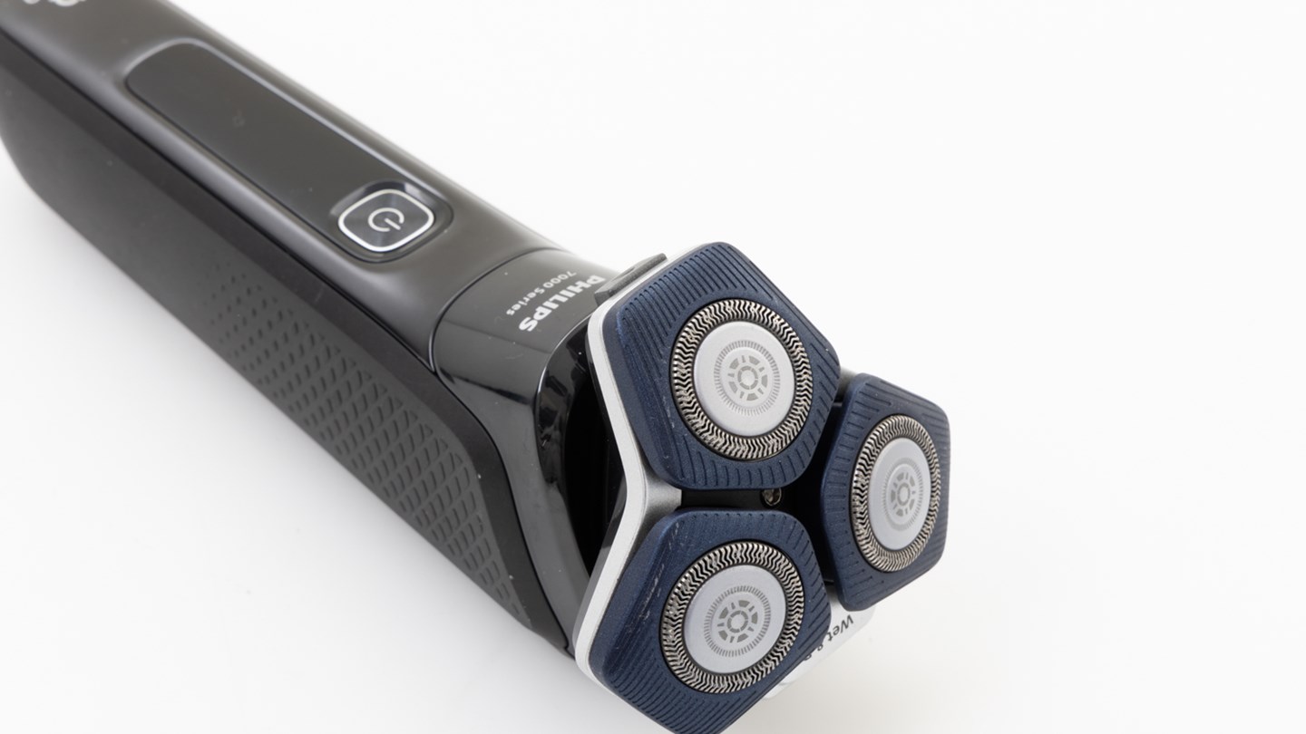 Philips 7000 Series 7886/50 Review | Electric shaver | CHOICE
