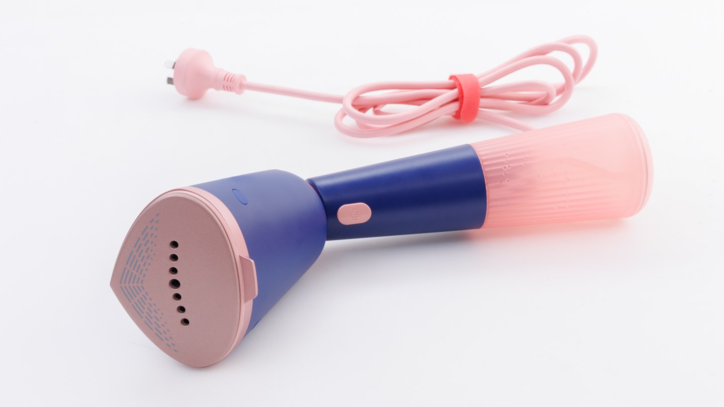 Philips Handheld Steamer 5000 Series IT8490 Review | Garment steamer ...