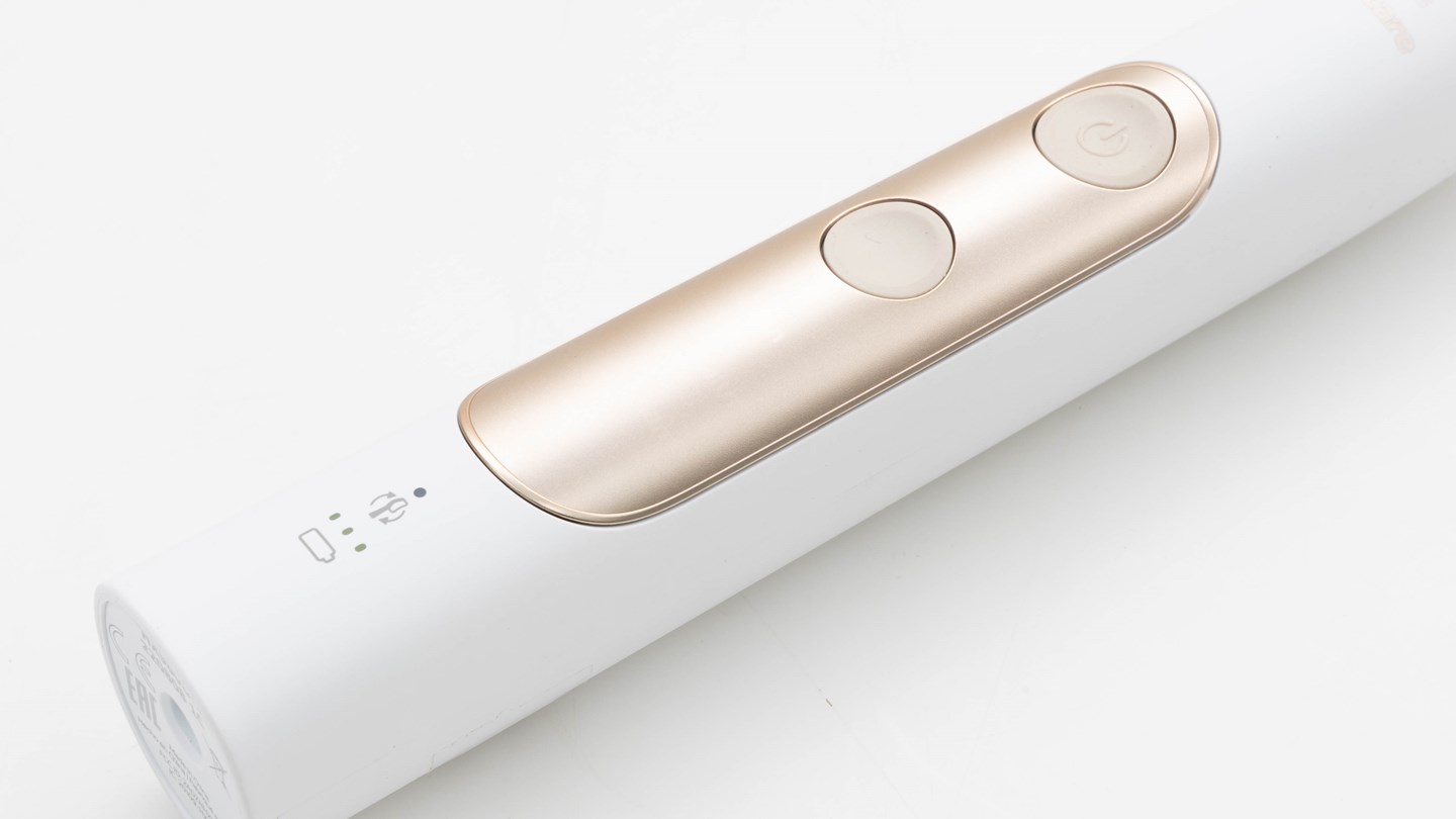 Philips Sonicare ExpertClean 7300 HX9618/24 Review | Electric ...