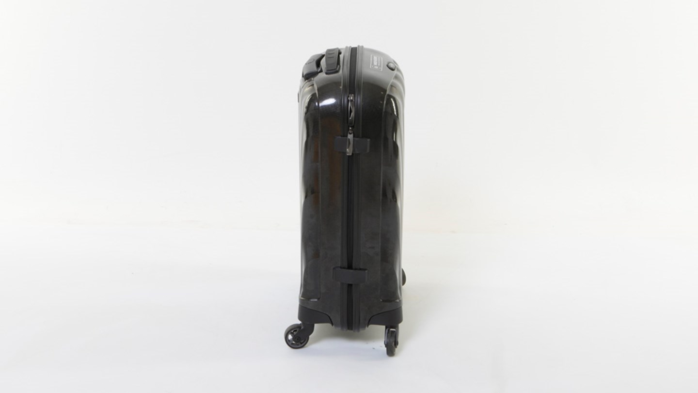 Samsonite Cosmolite 3.0 55cm Review | Luggage | CHOICE