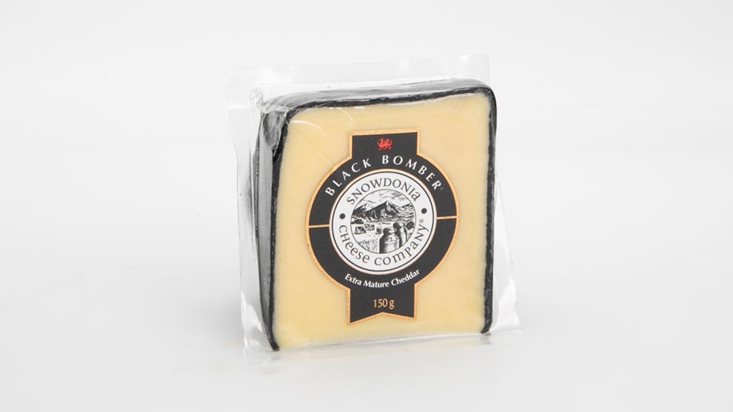 Snowdonia Cheese Company Black Bomber Extra Mature Cheddar Review ...