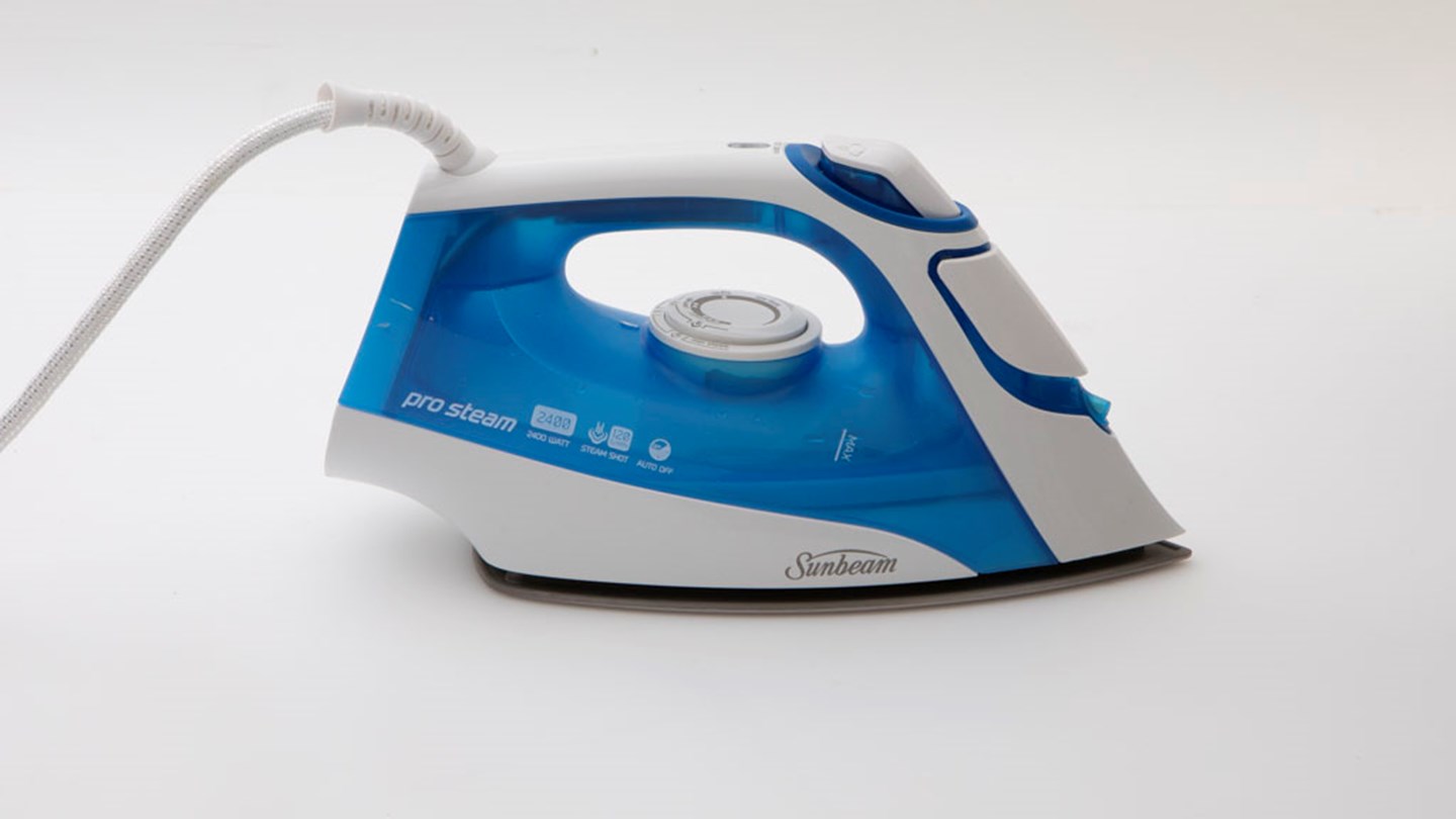 Sunbeam Pro Steam Auto. SR4315 Review | Steam iron | CHOICE