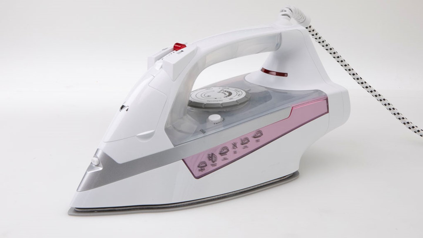 Target TARIR17 Review | Steam iron | CHOICE