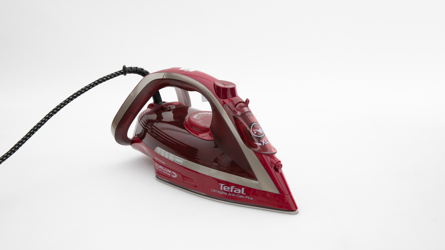 Tefal Ultragliss Anti-Calc Plus FV6845 Review | Steam iron | CHOICE