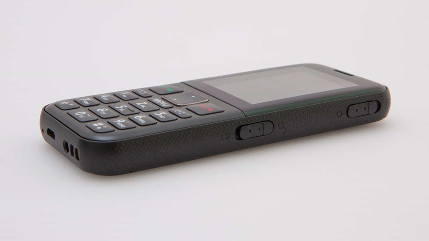 Telstra EasyCall 4 Review | Mobile phones for seniors | CHOICE