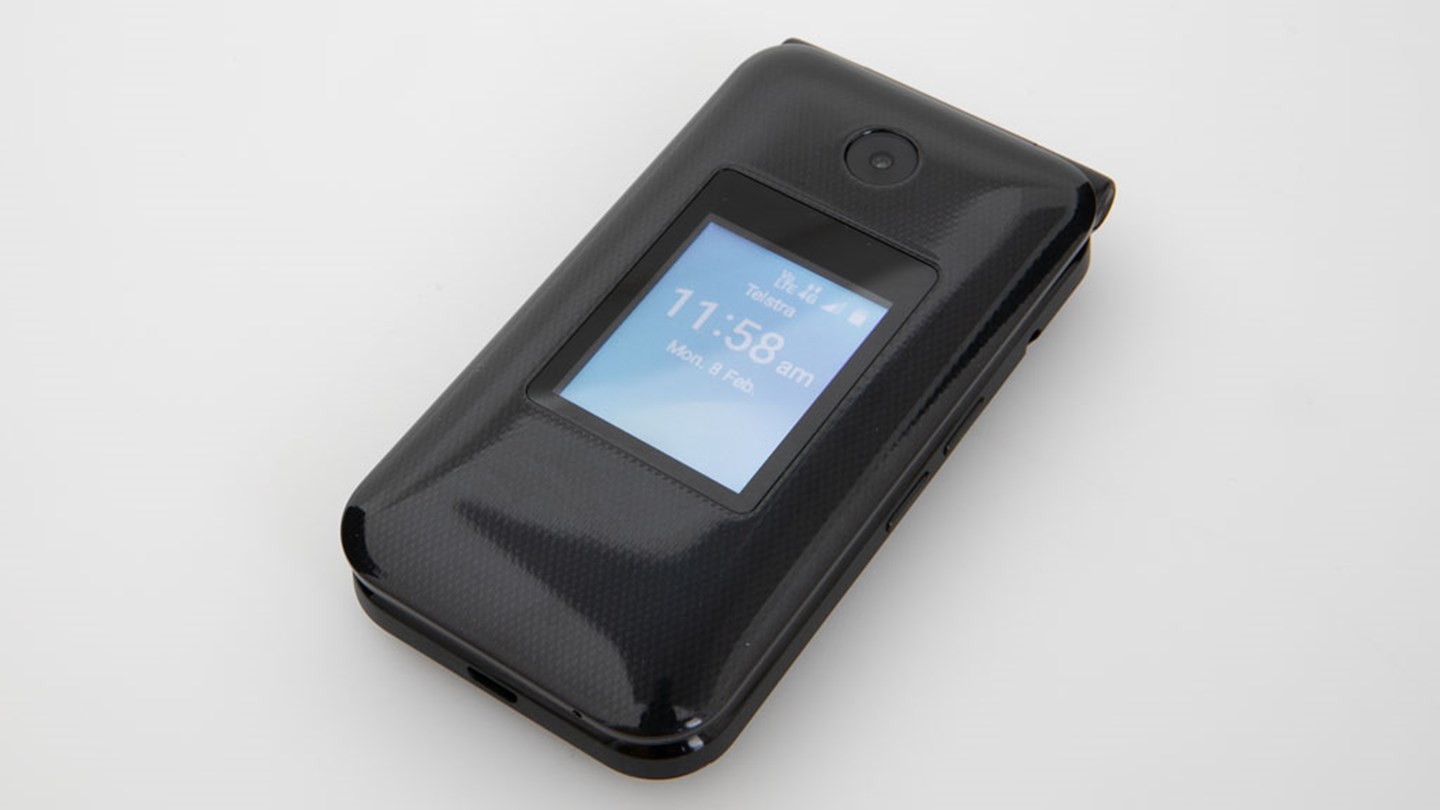 Telstra Flip 3 4G Review | Mobile phones for seniors | CHOICE